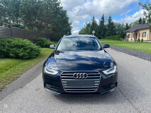 Blue Audi A4 2015 in Utena, with an engine capacity of 1.97 L and mileage of 207 thousand km for 8150 €, photo 7 on AUTOMOTO.COM.LV