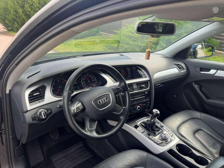 Zils Audi A4 2015 Utena, ar dzinēja tilpumu 1.97 L un nobraukumu 207 tūkst. km par 8150 €, foto 13 vietnē AUTOMOTO.COM.LV
