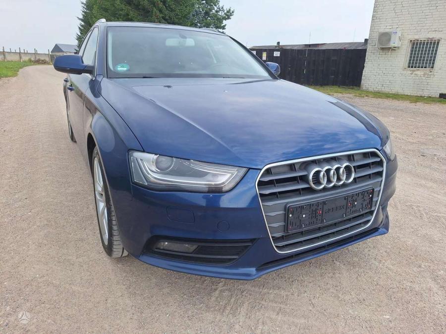 Zils Audi A4 2015 Marijampole, ar dzinēja tilpumu 2.00 L un nobraukumu 254 tūkst. km par 8100 €, foto 3 vietnē AUTOMOTO.COM.LV