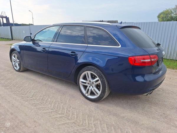 Zils Audi A4 2015 Marijampole, ar dzinēja tilpumu 2.00 L un nobraukumu 254 tūkst. km par 8100 €, foto 4 vietnē AUTOMOTO.COM.LV