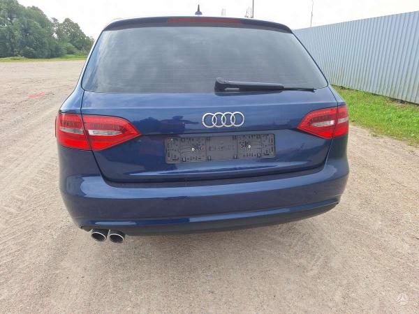 Zils Audi A4 2015 Marijampole, ar dzinēja tilpumu 2.00 L un nobraukumu 254 tūkst. km par 8100 €, foto 5 vietnē AUTOMOTO.COM.LV