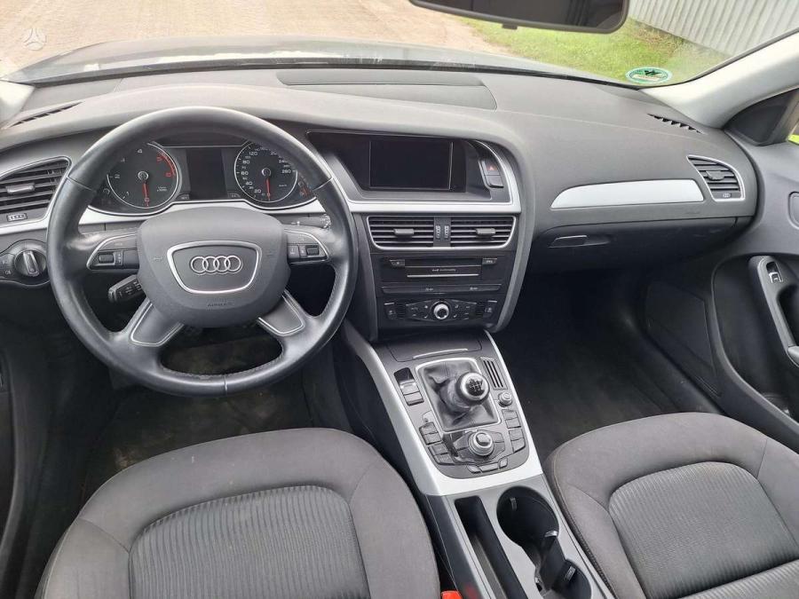 Zils Audi A4 2015 Marijampole, ar dzinēja tilpumu 2.00 L un nobraukumu 254 tūkst. km par 8100 €, foto 8 vietnē AUTOMOTO.COM.LV