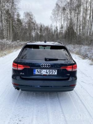 Zils Audi A4 2016 Rīga, ar dzinēja tilpumu 2.00 L un nobraukumu 219 tūkst. km par 11000 €, foto 5 vietnē AUTOMOTO.COM.LV