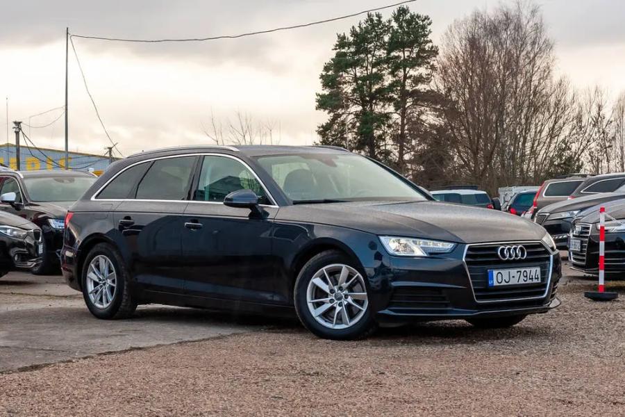 Zils Audi A4 2016 Rīga, ar dzinēja tilpumu 2.00 L un nobraukumu 175 tūkst. km par 11995 €, foto 1 vietnē AUTOMOTO.COM.LV