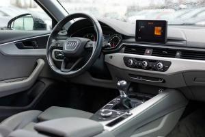 Zils Audi A4 2016 Rīga, ar dzinēja tilpumu 2.00 L un nobraukumu 175 tūkst. km par 11995 €, foto 24 vietnē AUTOMOTO.COM.LV