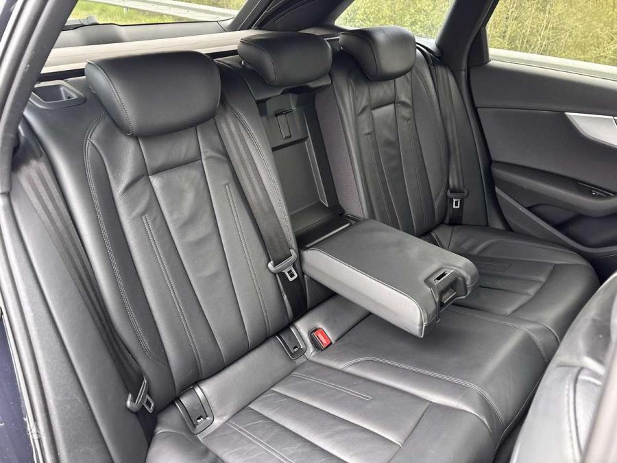 Zils Audi A4 2016 Raseiniai, ar dzinēja tilpumu 1.97 L un nobraukumu 272 tūkst. km par 12700 €, foto 21 vietnē AUTOMOTO.COM.LV