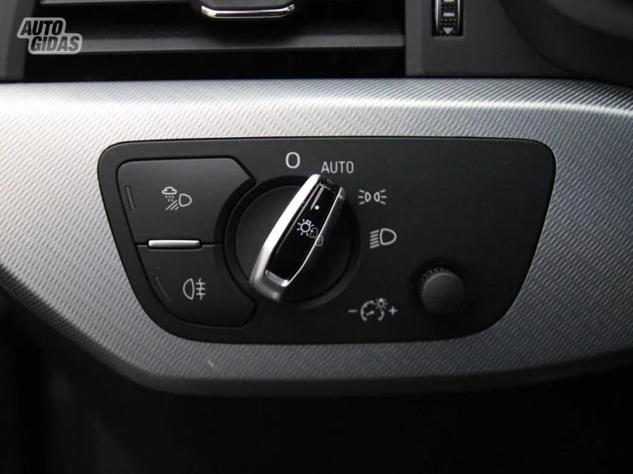 Zils Audi A4 2017 Viļņa, ar dzinēja tilpumu 2.00 L un nobraukumu 286 tūkst. km par 11399 €, foto 28 vietnē AUTOMOTO.COM.LV