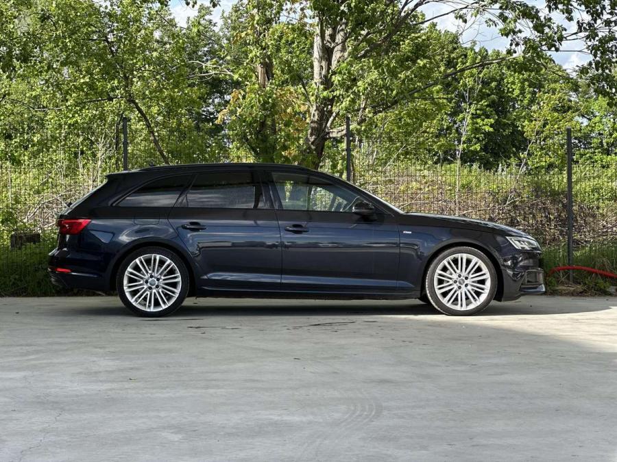 Blue Audi A4 2017 in Vilnius, with an engine capacity of 2.97 L and mileage of 224 thousand km for 15590 €, photo 5 on AUTOMOTO.COM.LV