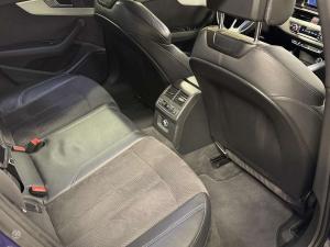 Zils Audi A4 2017 Viļņa, ar dzinēja tilpumu 2.00 L un nobraukumu 126 tūkst. km par 17500 €, foto 19 vietnē AUTOMOTO.COM.LV