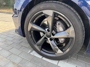 Zils Audi A4 2017 Viļņa, ar dzinēja tilpumu 2.00 L un nobraukumu 126 tūkst. km par 17500 €, foto 31 vietnē AUTOMOTO.COM.LV