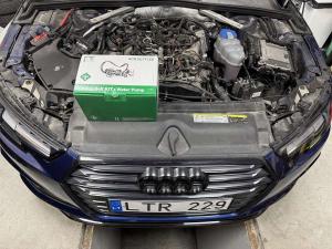 Zils Audi A4 2017 Viļņa, ar dzinēja tilpumu 2.00 L un nobraukumu 126 tūkst. km par 17500 €, foto 39 vietnē AUTOMOTO.COM.LV