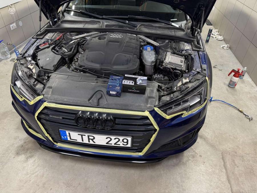 Zils Audi A4 2017 Viļņa, ar dzinēja tilpumu 2.00 L un nobraukumu 126 tūkst. km par 17500 €, foto 42 vietnē AUTOMOTO.COM.LV