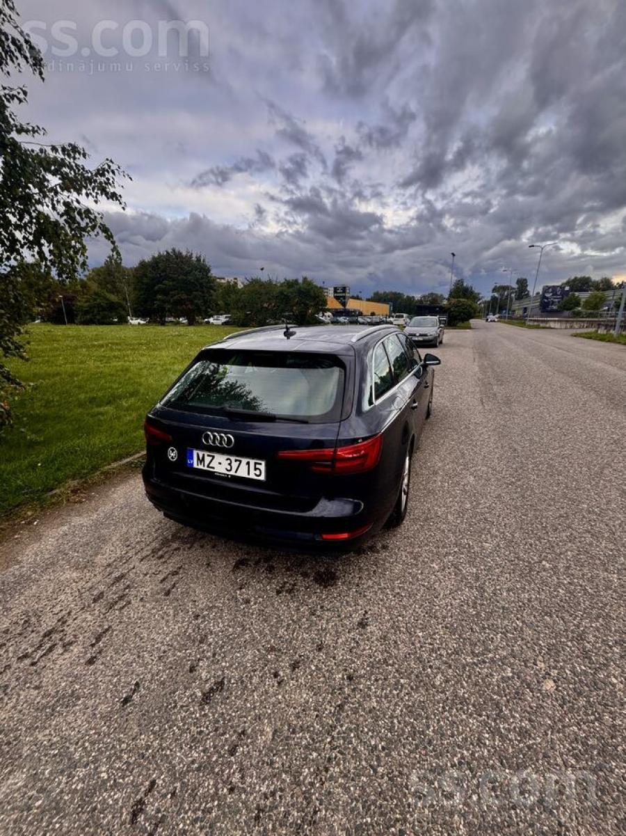 Blue Audi A4 2017 in Riga, with an engine capacity of 2.00 L and mileage of 231 thousand km for 12900 €, photo 3 on AUTOMOTO.COM.LV