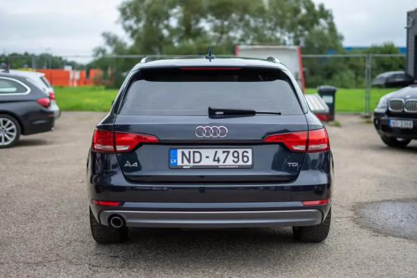 Blue Audi A4 2018 in Liepaja, with an engine capacity of 2.00 L and mileage of 96 thousand km for 17800 €, photo 3 on AUTOMOTO.COM.LV