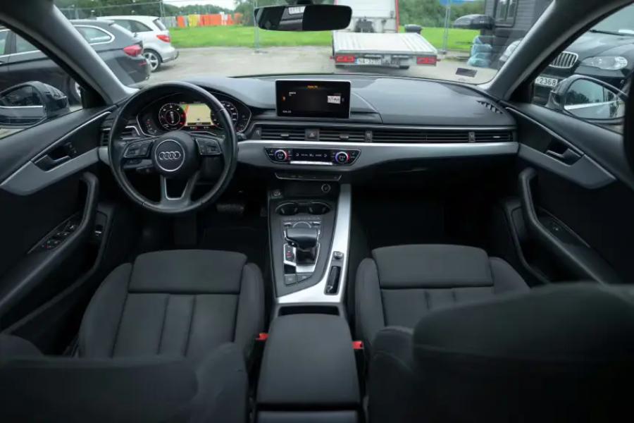 Zils Audi A4 2018 Liepāja, ar dzinēja tilpumu 2.00 L un nobraukumu 96 tūkst. km par 17800 €, foto 8 vietnē AUTOMOTO.COM.LV