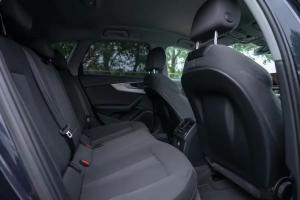 Zils Audi A4 2018 Liepāja, ar dzinēja tilpumu 2.00 L un nobraukumu 96 tūkst. km par 17800 €, foto 12 vietnē AUTOMOTO.COM.LV