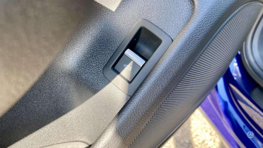 Zils Audi A4 2018 Marijampole, ar dzinēja tilpumu 1.97 L un nobraukumu 120 tūkst. km par 15500 €, foto 30 vietnē AUTOMOTO.COM.LV