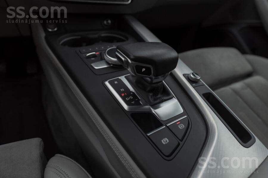 Blue Audi A4 2018 in Riga, with an engine capacity of 2.00 L and mileage of 234 thousand km for 14200 €, photo 19 on AUTOMOTO.COM.LV
