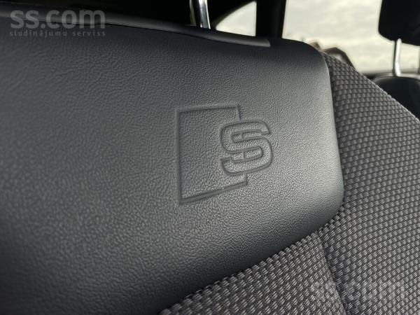 Blue Audi A4 2019 in Riga, with an engine capacity of 2.00 L and mileage of 210 thousand km for 18400 €, photo 8 on AUTOMOTO.COM.LV