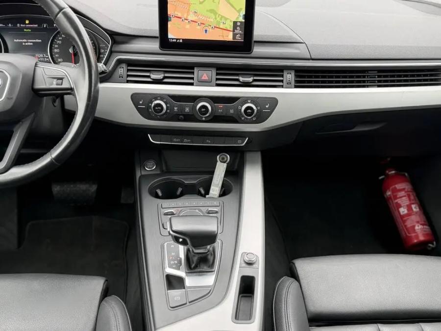 Zils Audi A4 2019 Rīga, ar dzinēja tilpumu 2.00 L un nobraukumu 192 tūkst. km par 15500 €, foto 11 vietnē AUTOMOTO.COM.LV