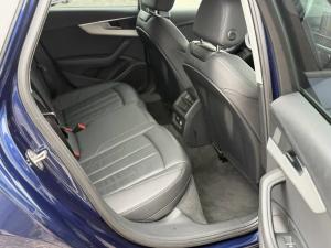 Zils Audi A4 2019 Rīga, ar dzinēja tilpumu 2.00 L un nobraukumu 192 tūkst. km par 15500 €, foto 19 vietnē AUTOMOTO.COM.LV