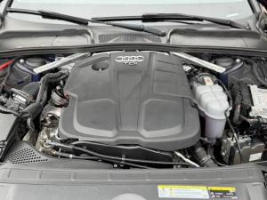 Zils Audi A4 2019 Rīga, ar dzinēja tilpumu 2.00 L un nobraukumu 192 tūkst. km par 15500 €, foto 23 vietnē AUTOMOTO.COM.LV