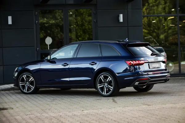 Blue Audi A4 2020 in Jelgava, with an engine capacity of 2.00 L and mileage of 185 thousand km for 19700 €, photo 10 on AUTOMOTO.COM.LV