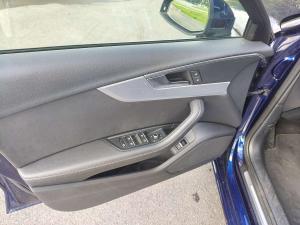 Zils Audi A4 2020 Kauņa, ar dzinēja tilpumu 1.97 L un nobraukumu 226 tūkst. km par 17600 €, foto 13 vietnē AUTOMOTO.COM.LV