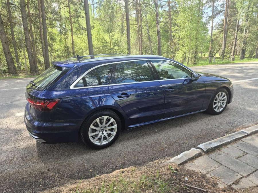 Zils Audi A4 2021 Tauragė, ar dzinēja tilpumu 1.97 L un nobraukumu 302 tūkst. km par 12500 €, foto 5 vietnē AUTOMOTO.COM.LV