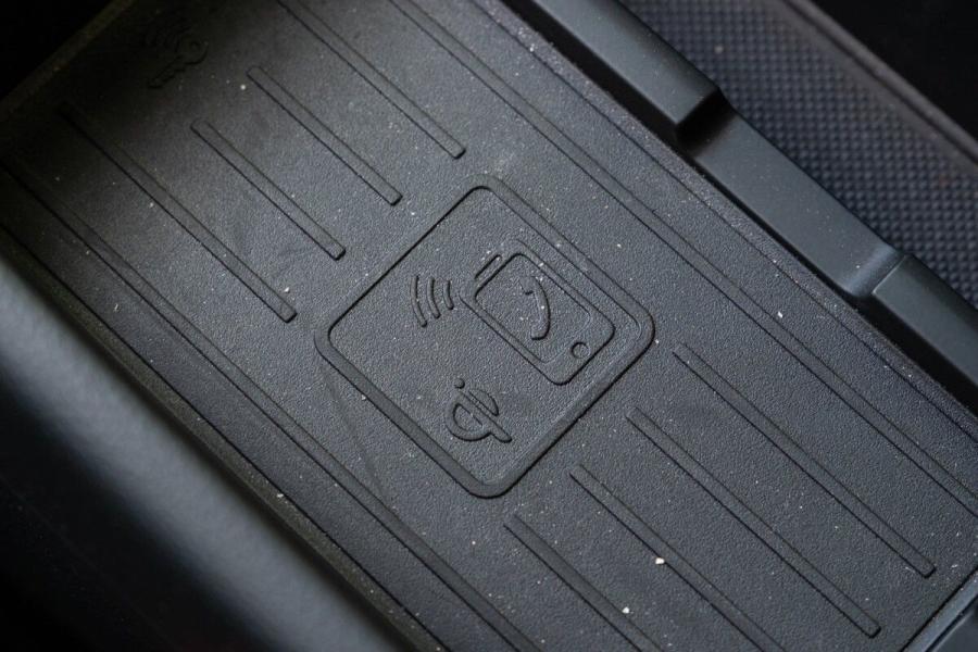 Zils Audi A4 2023 Jelgava, ar dzinēja tilpumu 2.00 L un nobraukumu 136 tūkst. km par 22900 €, foto 22 vietnē AUTOMOTO.COM.LV