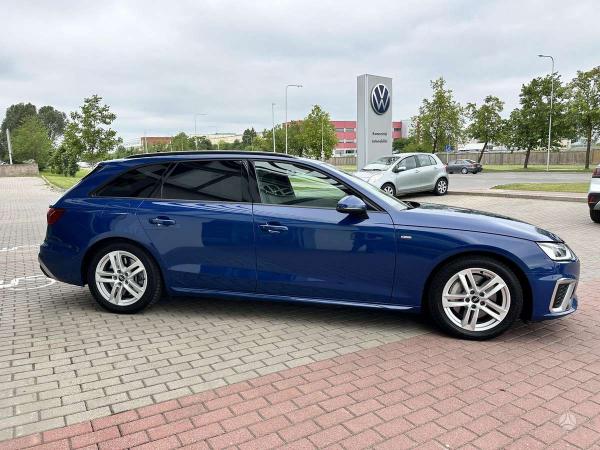 Zils Audi A4 2024 Šauļi, ar dzinēja tilpumu 1.98 L un nobraukumu 46 tūkst. km par 26900 €, foto 3 vietnē AUTOMOTO.COM.LV