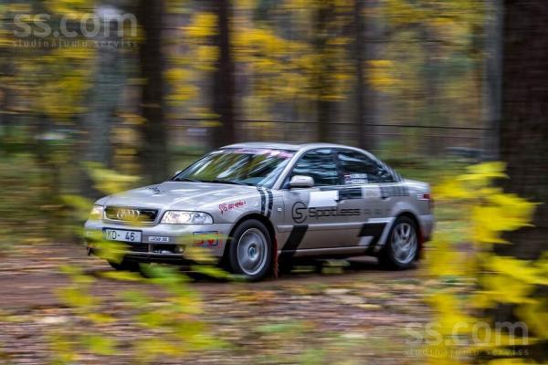 Brūns Audi A4 1999 Ventspils, ar dzinēja tilpumu 1.80 L un nobraukumu 228 tūkst. km par 5550 €, foto 3 vietnē AUTOMOTO.COM.LV