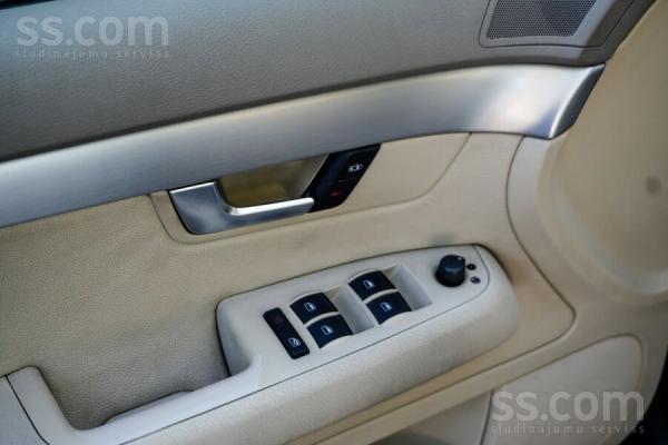 Brown Audi A4 2007 in Riga, with an engine capacity of 2.70 L and mileage of 224 thousand km for 3590 €, photo 7 on AUTOMOTO.COM.LV