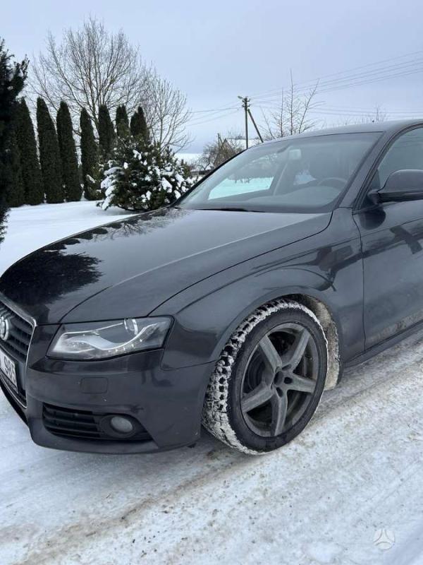 Brown Audi A4 2008 in Kupiskis, with an engine capacity of 2.00 L and mileage of 406 thousand km for 3500 €, photo 9 on AUTOMOTO.COM.LV