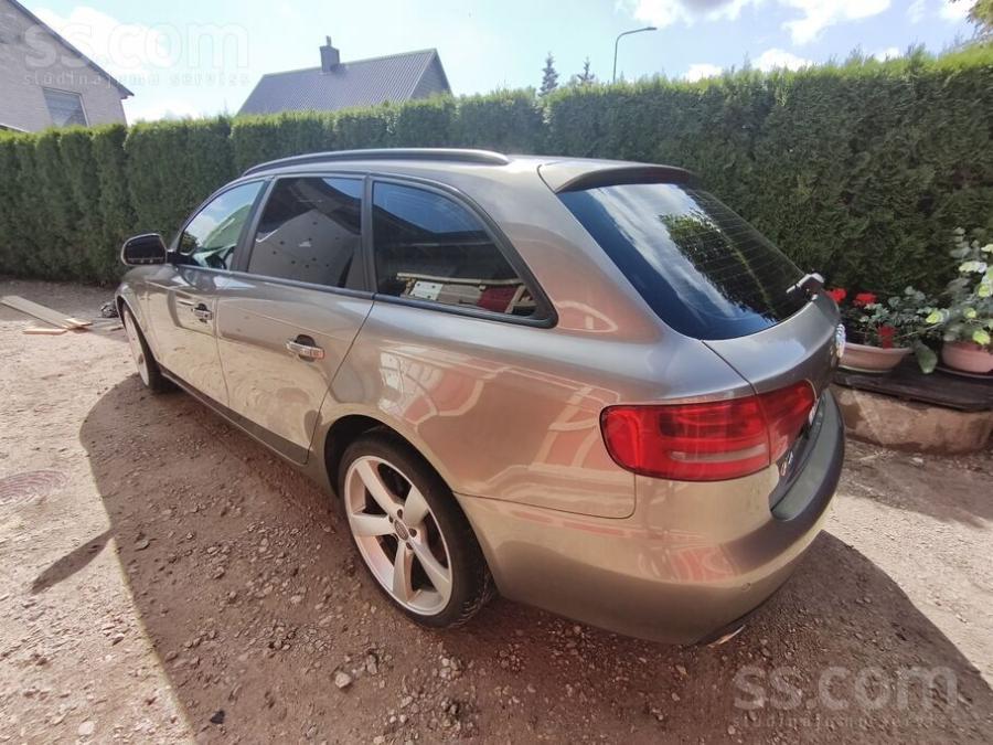 Brown Audi A4 2008 in Riga, with an engine capacity of 3.20 L and mileage of 326 thousand km for 6300 €, photo 3 on AUTOMOTO.COM.LV