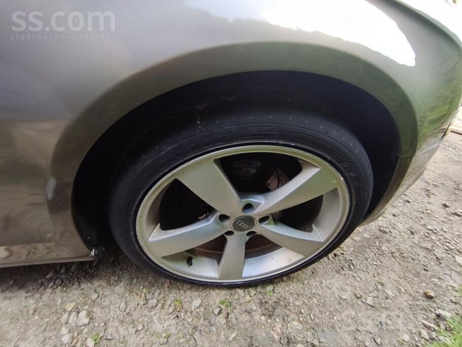 Brown Audi A4 2008 in Riga, with an engine capacity of 3.20 L and mileage of 326 thousand km for 6300 €, photo 20 on AUTOMOTO.COM.LV