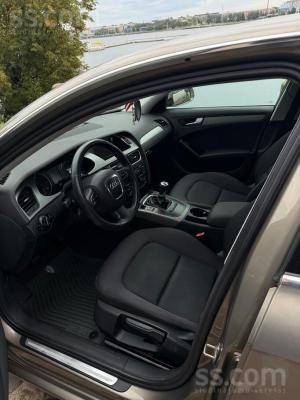 Brown Audi A4 2009 in Riga, with an engine capacity of 2.00 L and mileage of 311 thousand km for 5780 €, photo 3 on AUTOMOTO.COM.LV