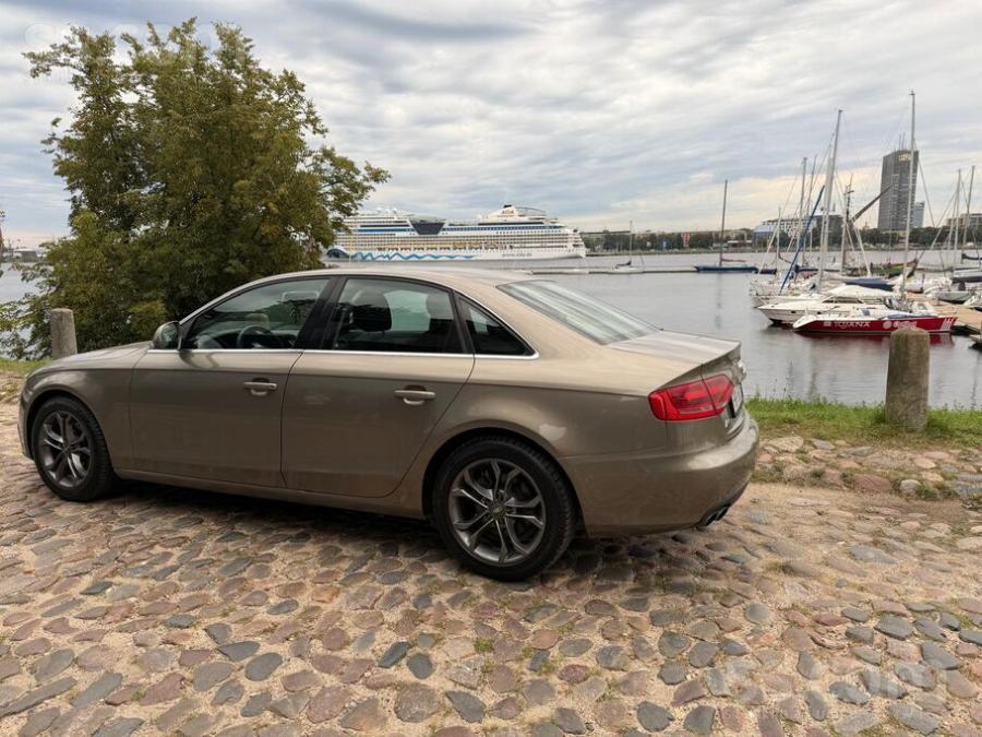 Brown Audi A4 2009 in Riga, with an engine capacity of 2.00 L and mileage of 311 thousand km for 5780 €, photo 8 on AUTOMOTO.COM.LV