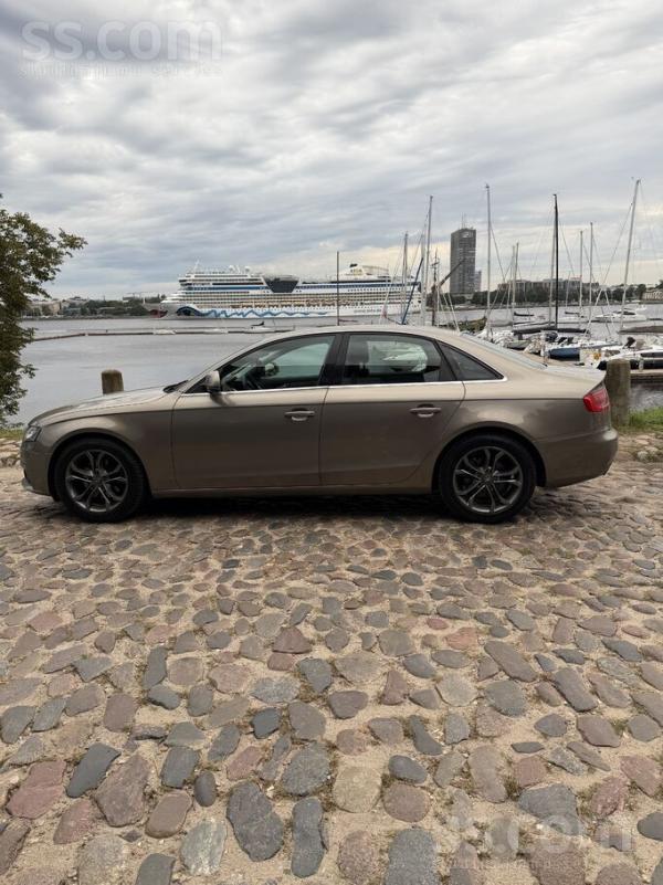 Audi A4 2009 Rīga vietnē Brūns Audi A4 2009 Rīga, ar dzinēja tilpumu 2.00 L un nobraukumu 311 tūkst. km par 5650 €, foto 1 vietnē AUTOMOTO.COM.LV