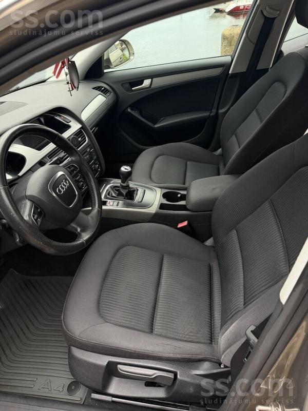 Audi A4 2009 Rīga vietnē Brūns Audi A4 2009 Rīga, ar dzinēja tilpumu 2.00 L un nobraukumu 311 tūkst. km par 5650 €, foto 8 vietnē AUTOMOTO.COM.LV
