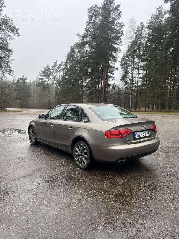 Brūns Audi A4 2010 Rīga, ar dzinēja tilpumu 2.00 L un nobraukumu 305 tūkst. km par 3150 €, foto 2 vietnē AUTOMOTO.COM.LV