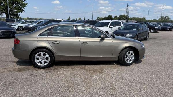 Brūns Audi A4 2010 Marijampole, ar dzinēja tilpumu 1.80 L un nobraukumu 126 tūkst. km par 5555 €, foto 2 vietnē AUTOMOTO.COM.LV