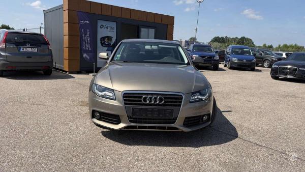 Brūns Audi A4 2010 Marijampole, ar dzinēja tilpumu 1.80 L un nobraukumu 126 tūkst. km par 5555 €, foto 7 vietnē AUTOMOTO.COM.LV