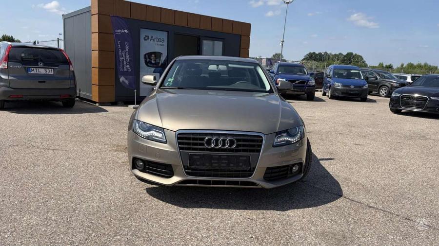 Brūns Audi A4 2010 Marijampole, ar dzinēja tilpumu 1.80 L un nobraukumu 126 tūkst. km par 5555 €, foto 8 vietnē AUTOMOTO.COM.LV