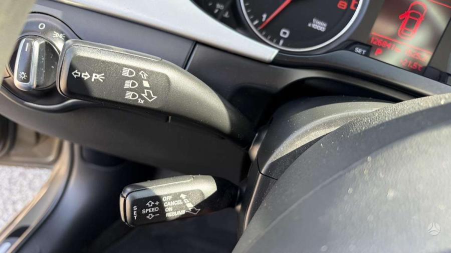 Brūns Audi A4 2010 Marijampole, ar dzinēja tilpumu 1.80 L un nobraukumu 126 tūkst. km par 5555 €, foto 22 vietnē AUTOMOTO.COM.LV