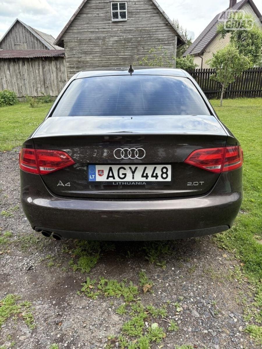 Brūns Audi A4 2010 Mažeikiai, ar dzinēja tilpumu 2.00 L un nobraukumu 190 tūkst. km par 5200 €, foto 3 vietnē AUTOMOTO.COM.LV