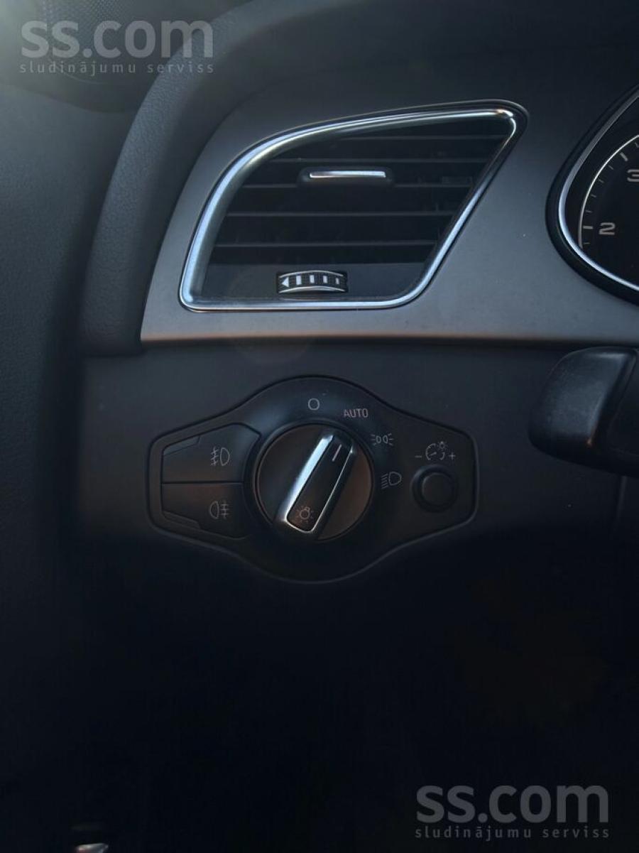 Brown Audi A4 2012 in Jelgava, with an engine capacity of 2.00 L and mileage of 280 thousand km for 7500 €, photo 11 on AUTOMOTO.COM.LV