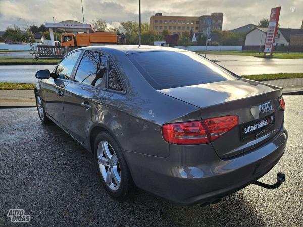 Audi A4 2013 Šauļi vietnē Brūns Audi A4 2013 Šauļi, ar dzinēja tilpumu 2.00 L un nobraukumu 270 tūkst. km par 7950 €, foto 9 vietnē AUTOMOTO.COM.LV