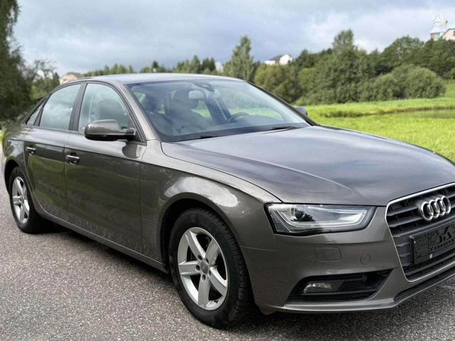 Brown Audi A4 2014 in Utena, with an engine capacity of 1.80 L and mileage of 113 thousand km for 9900 €, photo 4 on AUTOMOTO.COM.LV