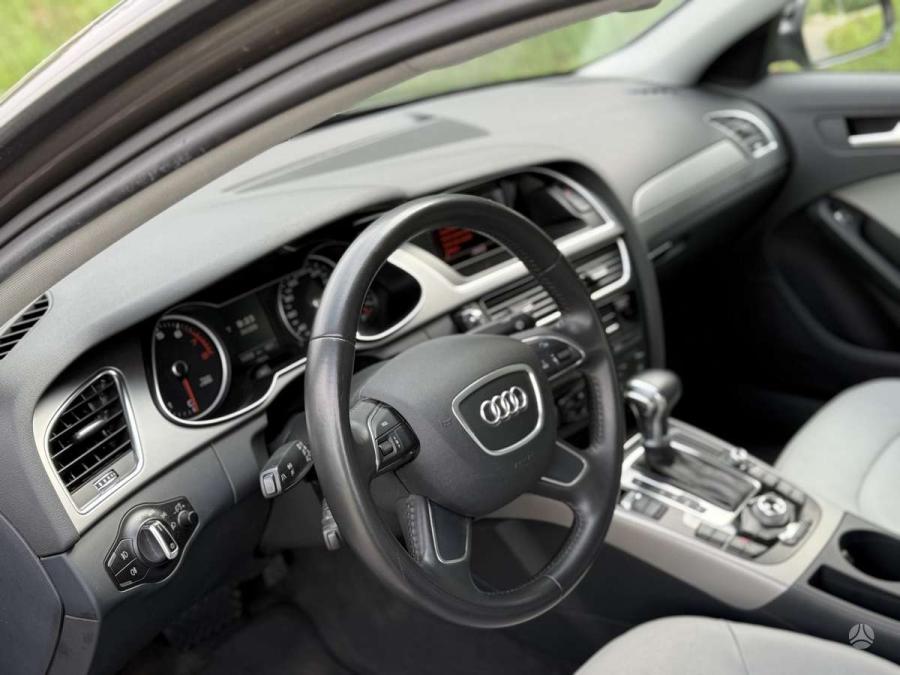 Brown Audi A4 2014 in Utena, with an engine capacity of 1.80 L and mileage of 113 thousand km for 9950 €, photo 17 on AUTOMOTO.COM.LV
